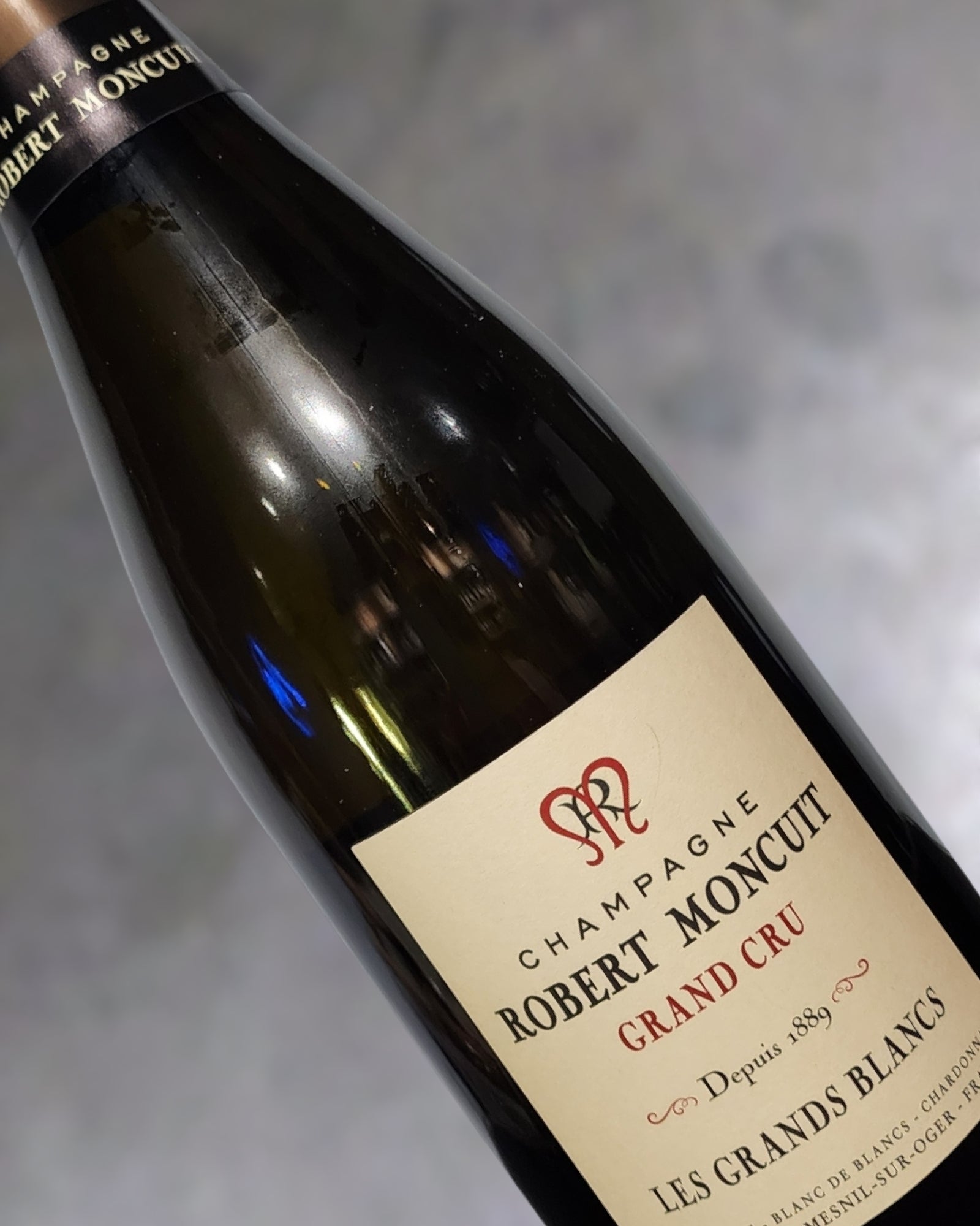 Champagne Robert Moncuit Les Grands Blancs Grand Cru Extra Brut NV (Ju ...
